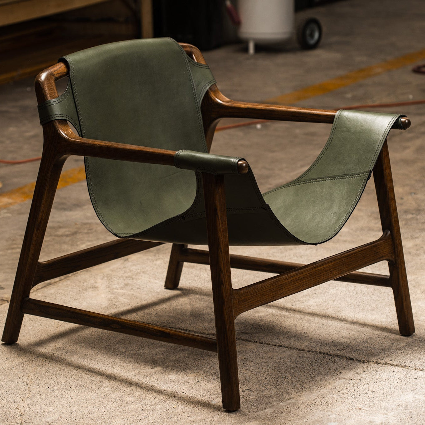AUSTIN LOUNGE CHAIR – STOWN DESIGN